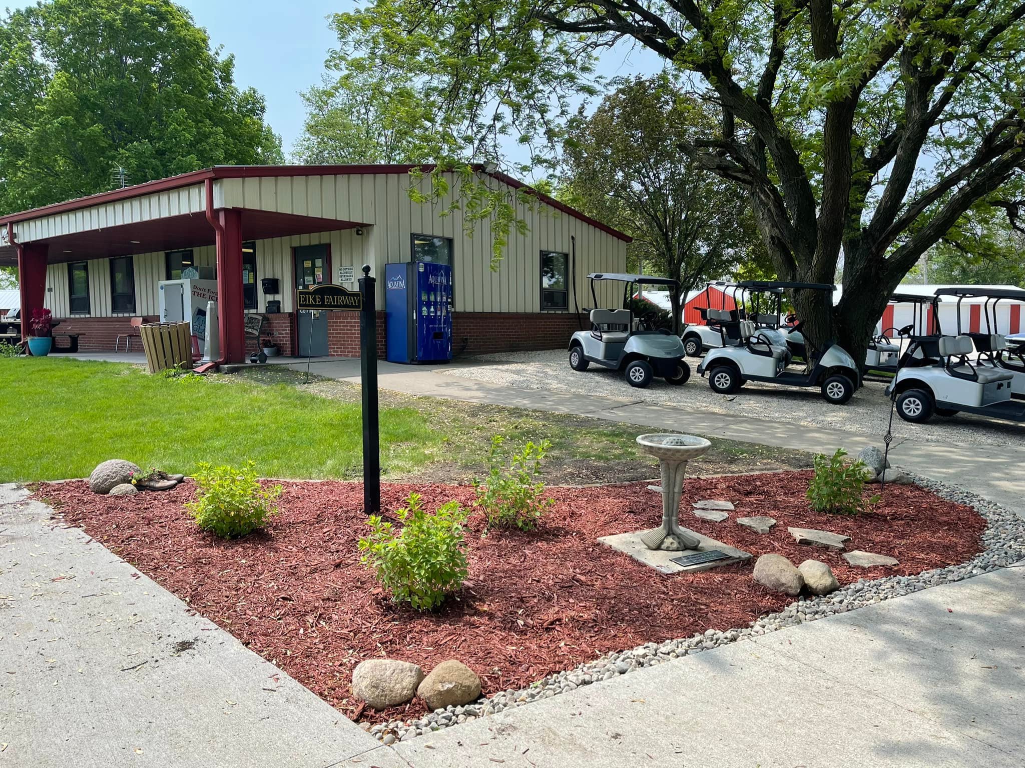 Radcliffe Friendly Fairways | 9-Hole Golf Course in Central Iowa